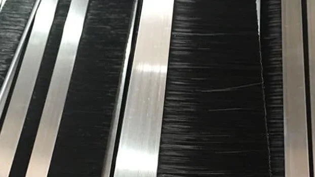 Great Seal Brush Galvanized Iron Steel Wire Channel Strip Brush For ...