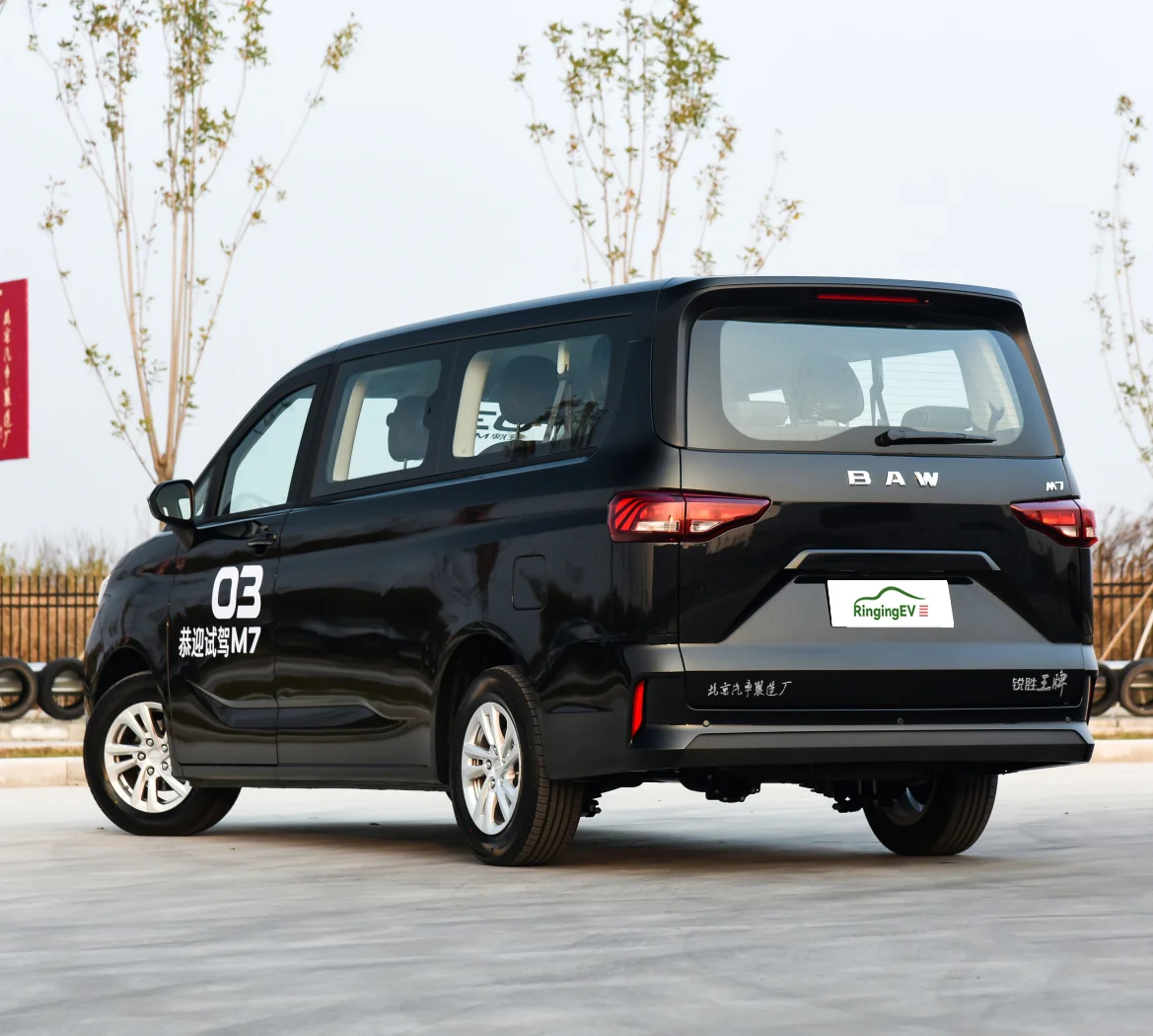 Professional Mini Van 9 Seats 11 Seats Cheaper Price Baic Baw M7 High ...
