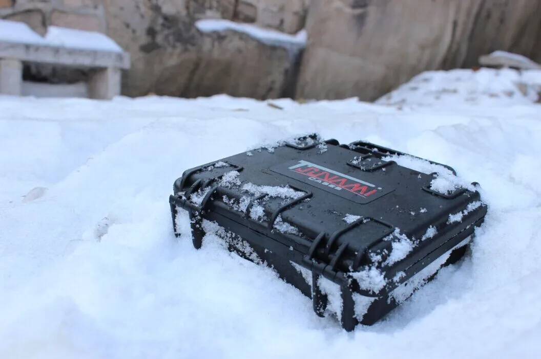 Outdoor Waterproof Bullets 9mm Ammo Storage Case - TSUNAMI