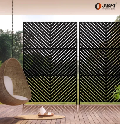 Stainless Steel Board with Private Screen Fence Design Outdoor Living ...