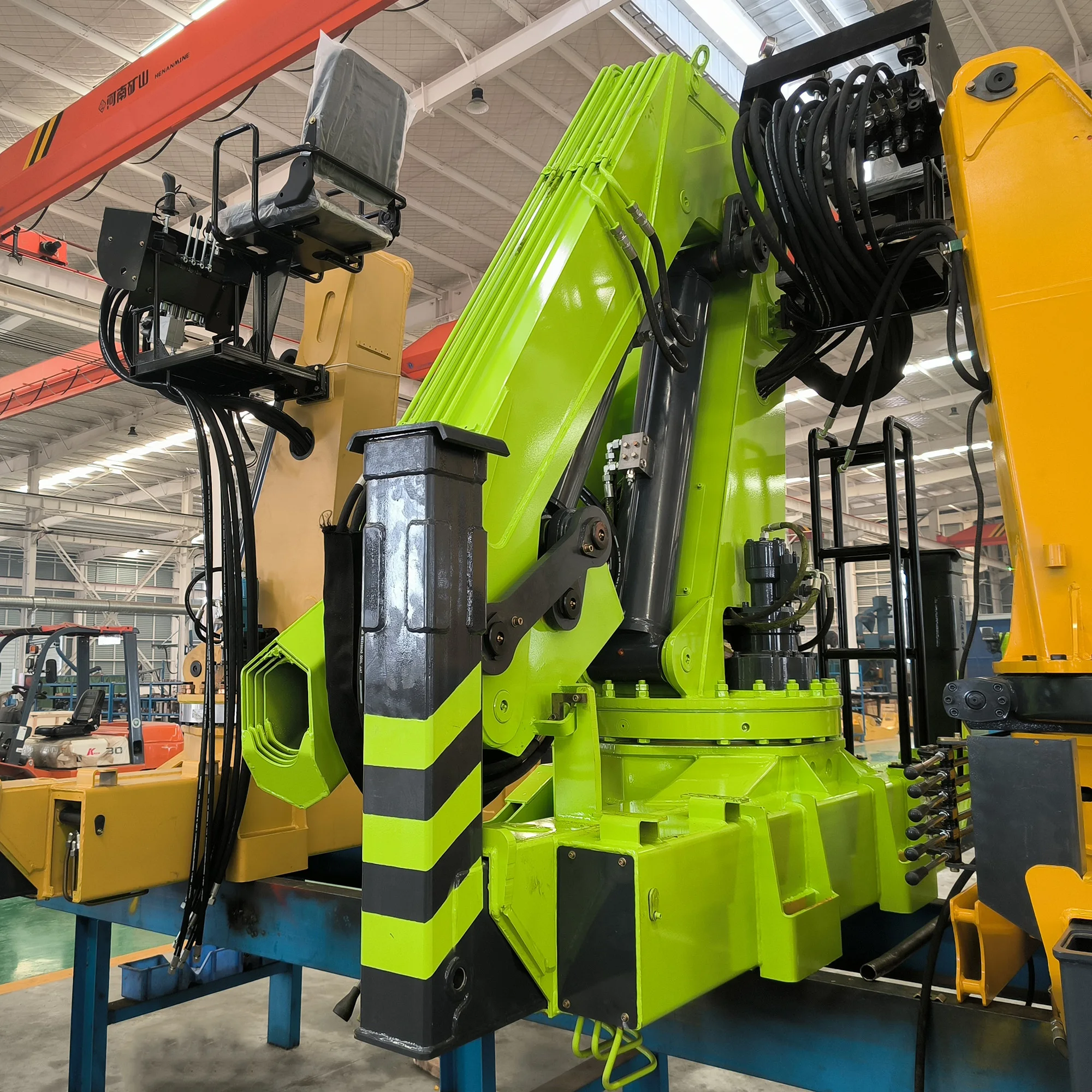 8 Ton Hydraulic Knuckle Boom Folding Hydraulic Arm Crane Truck Mounted ...