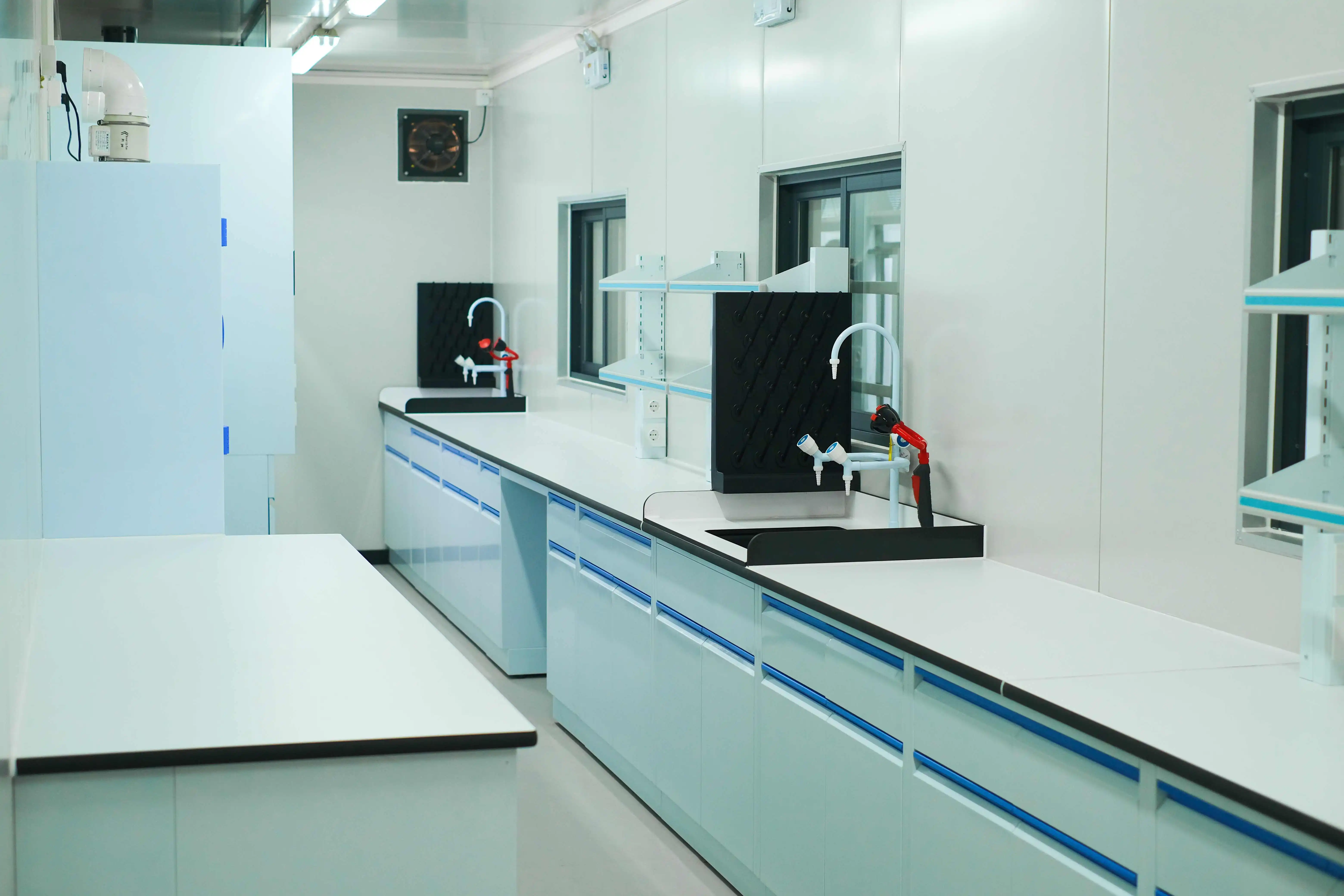 40HQ Mobile PCR Laboratory Transportable Container Lab Portable Modular ...