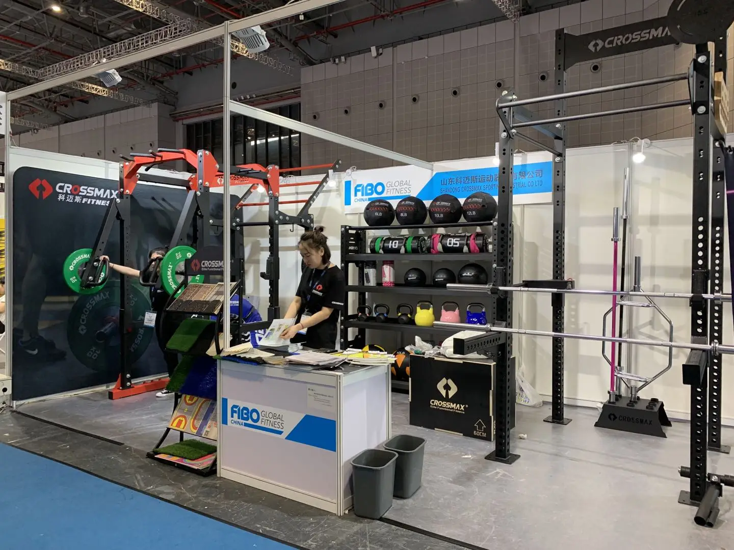 Fringe Sport Squat Rack - All in One Trainer for Commercial Use