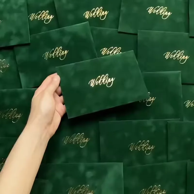 Customized Packaging Envelopes - Luxurious Velvet Options
