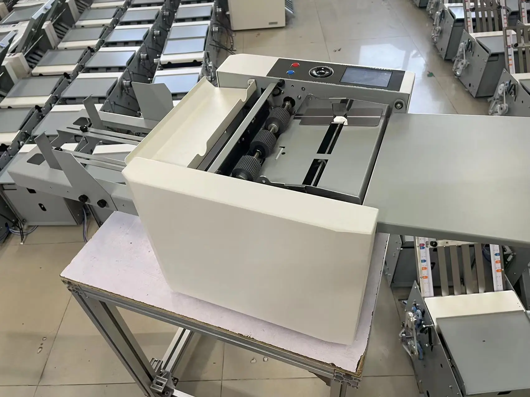 Tabletop Automatic Paper Counting Machine - Efficient & Reliable
