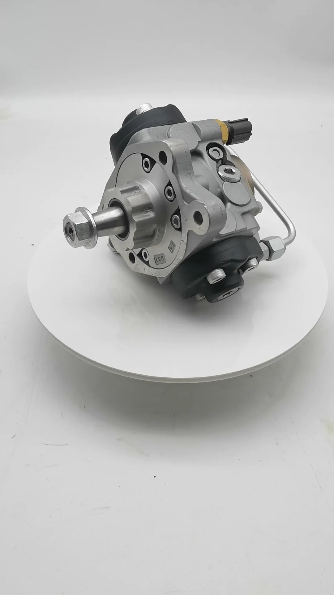 8-97601699-0 Injection Pump Bracket 4hk1 Fuel Pump Flange - Buy 8 ...