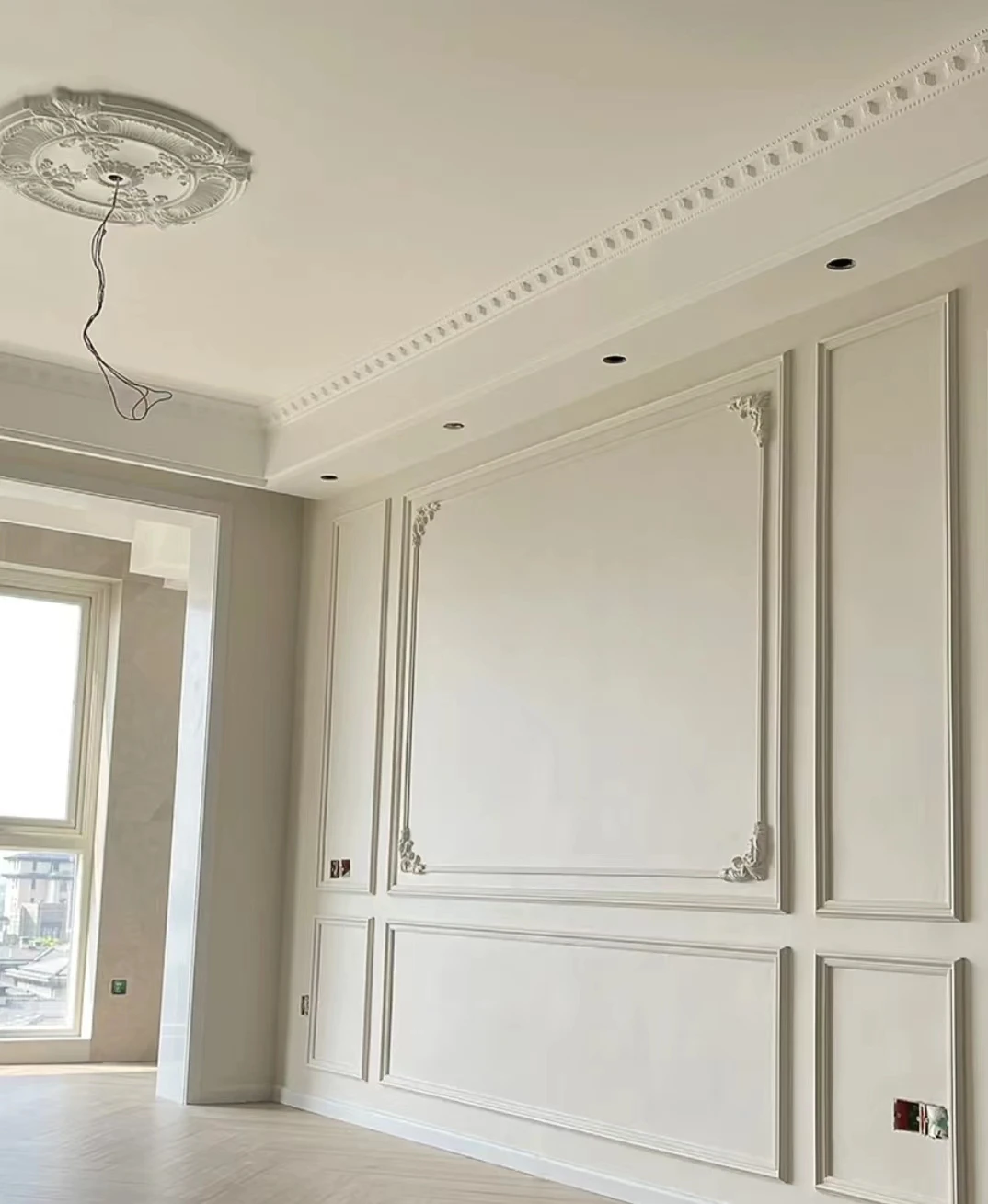 Decorative Batten Custom Waterproof Ceiling Decoration Line Crown Molding