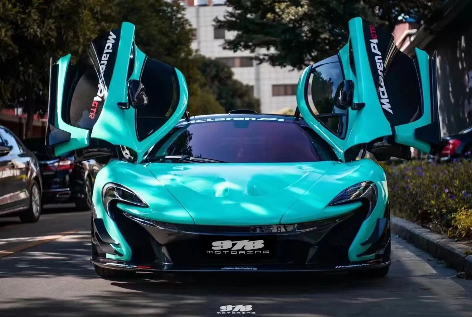 For McLaren P1 Body Kit P1 Upgraded GTR Style Front and Rear Bumper ...