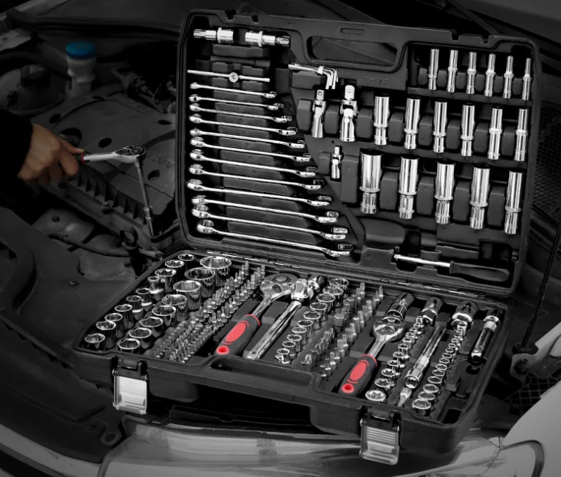 Workshop Professional Mechanic Tool Kit Universal Auto Drive Ratchet ...