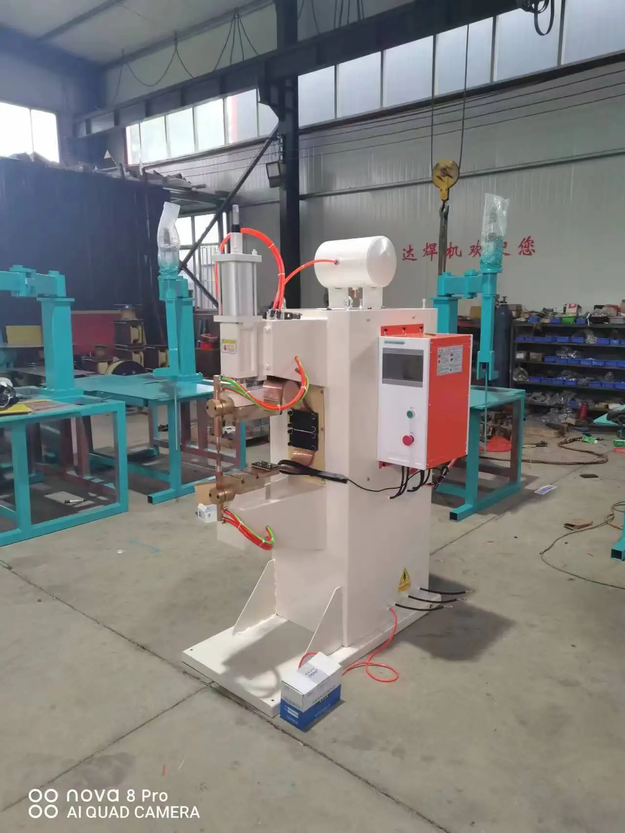 Pneumatic Spot Welder - Efficient Wire Welding Machine