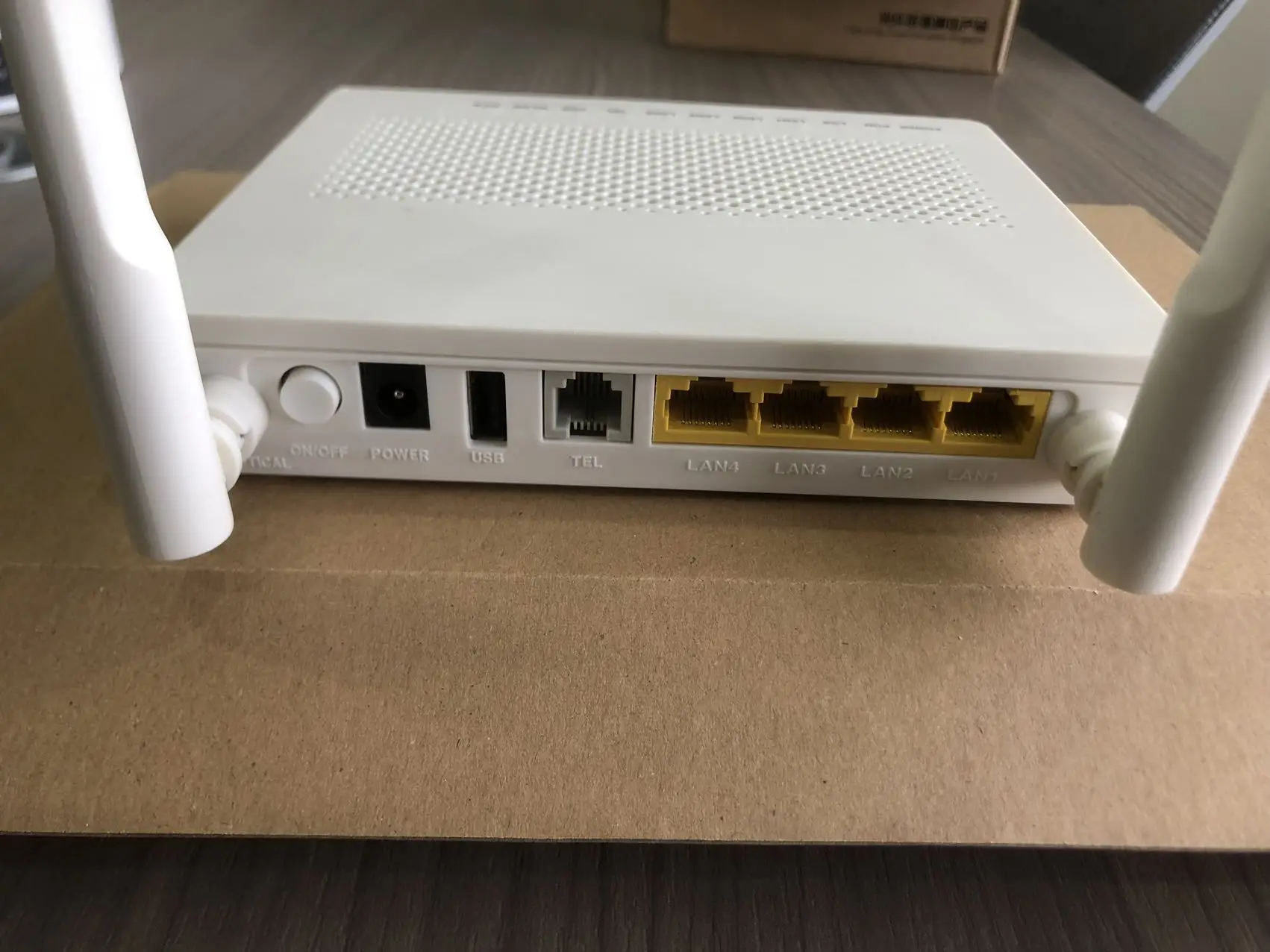 Eg8141a5 Gpon Xpon Onu Ftth Onu 1ge+3fe+1tel+1usb Wif Enternal Antennas - Buy Hot Sell Brand New ...