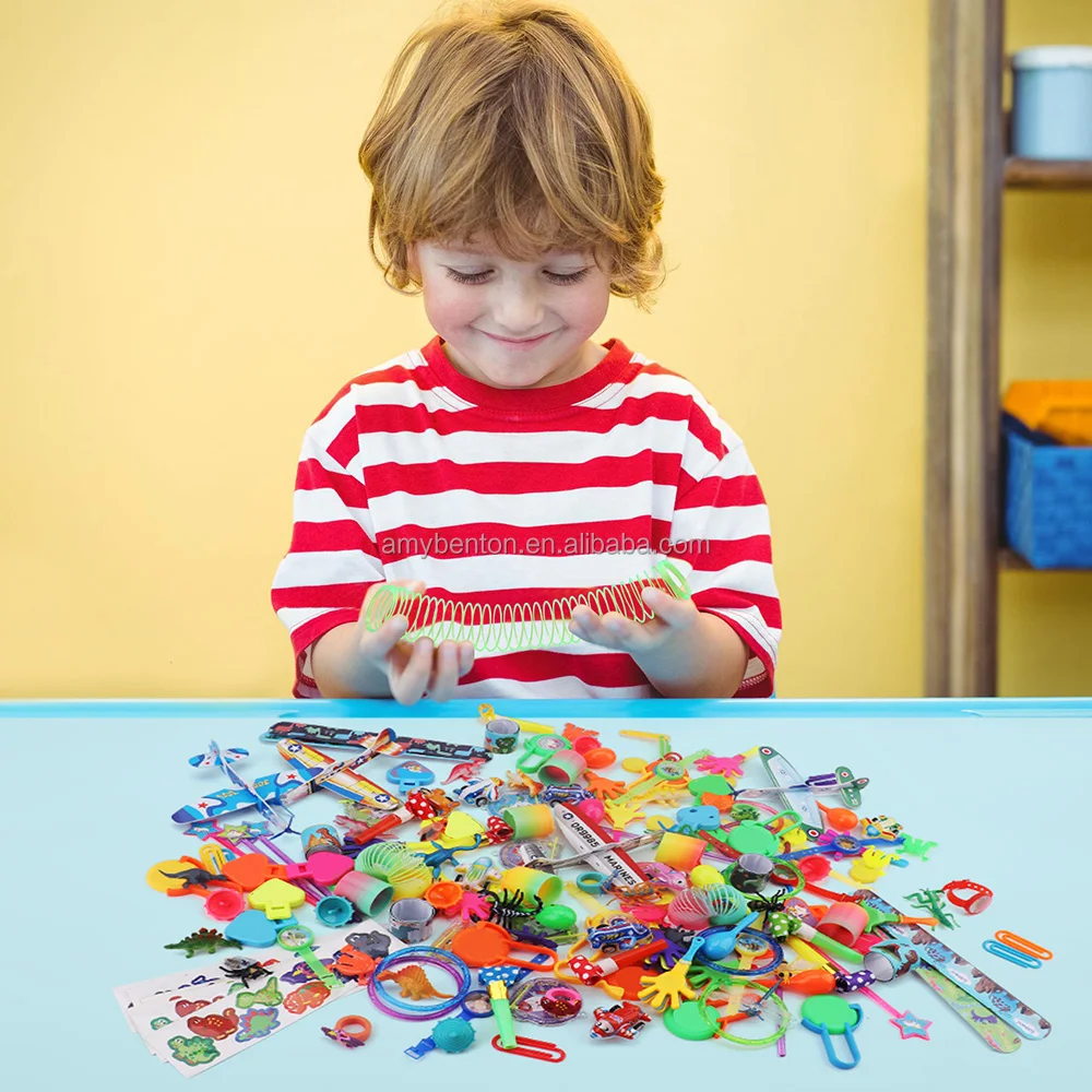 200 Pcs Small Toys Party Favors for Kids’ Birthday Gifts