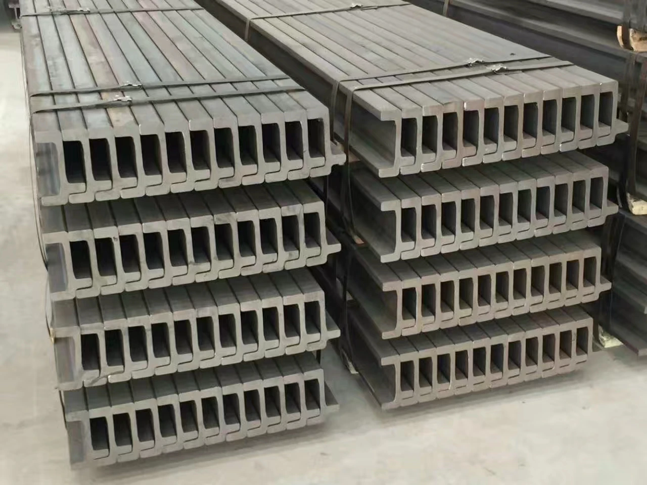 Professional Forklift Mast Profiles Channels Beams Handling C Standard ...