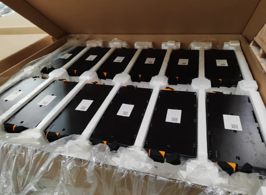 Svolt比亚迪catl 14.8v 172ah 180ah Ncm棱形电池vda 355模块4s1p 172ah日产电动汽车太阳能叶片电池 ...