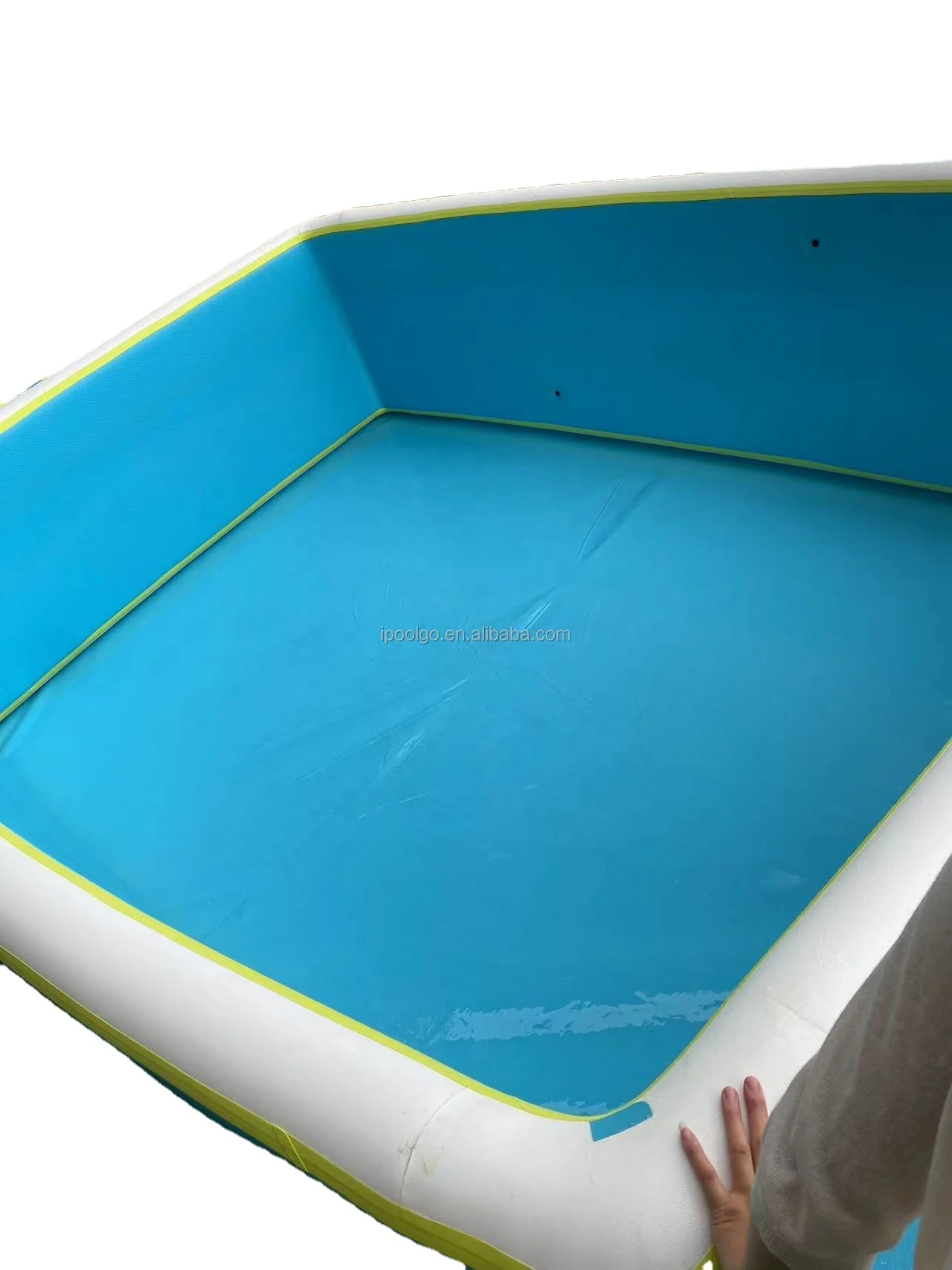 IPOOLGO Fashion Inflatable Pool - Durable & Customizable