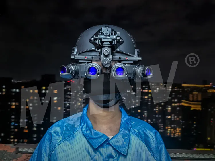 중국 장비 디지털 GPNVG 18 헬멧 야간 투시경 쌍안경 장치 4 눈 FOV 120 지상 파노라마 야간 투시경 고글 ...