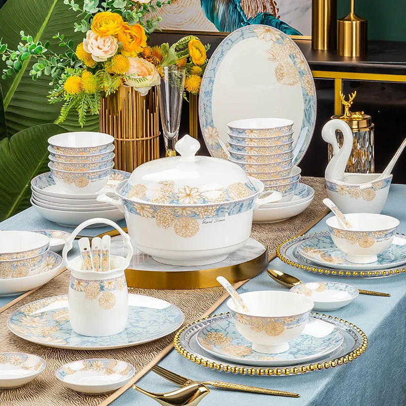 Luxury Bone China Dinnerware - Sustainable & Elegant