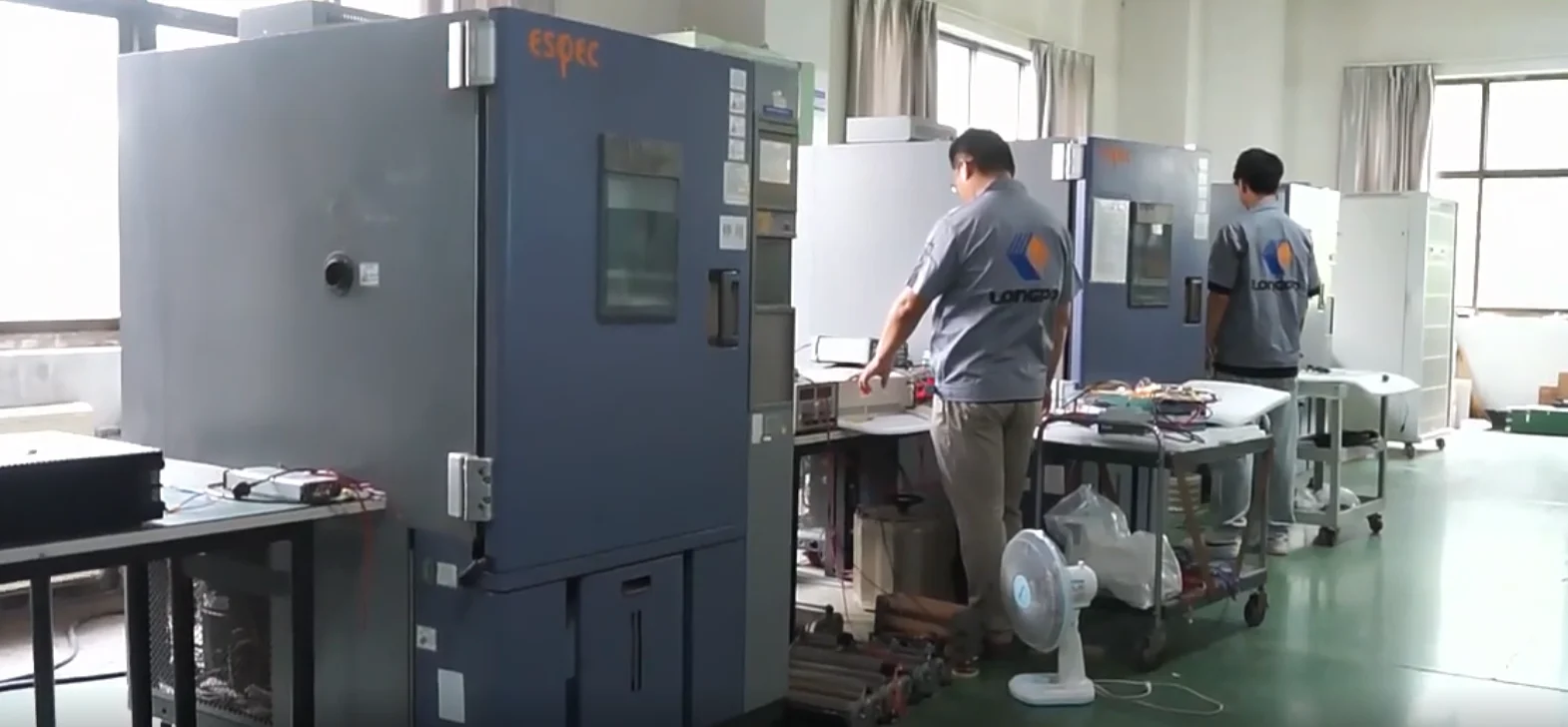 5kw Rack Mount Solar Charge Controller With Mppt And Inverter 150v 40a ...