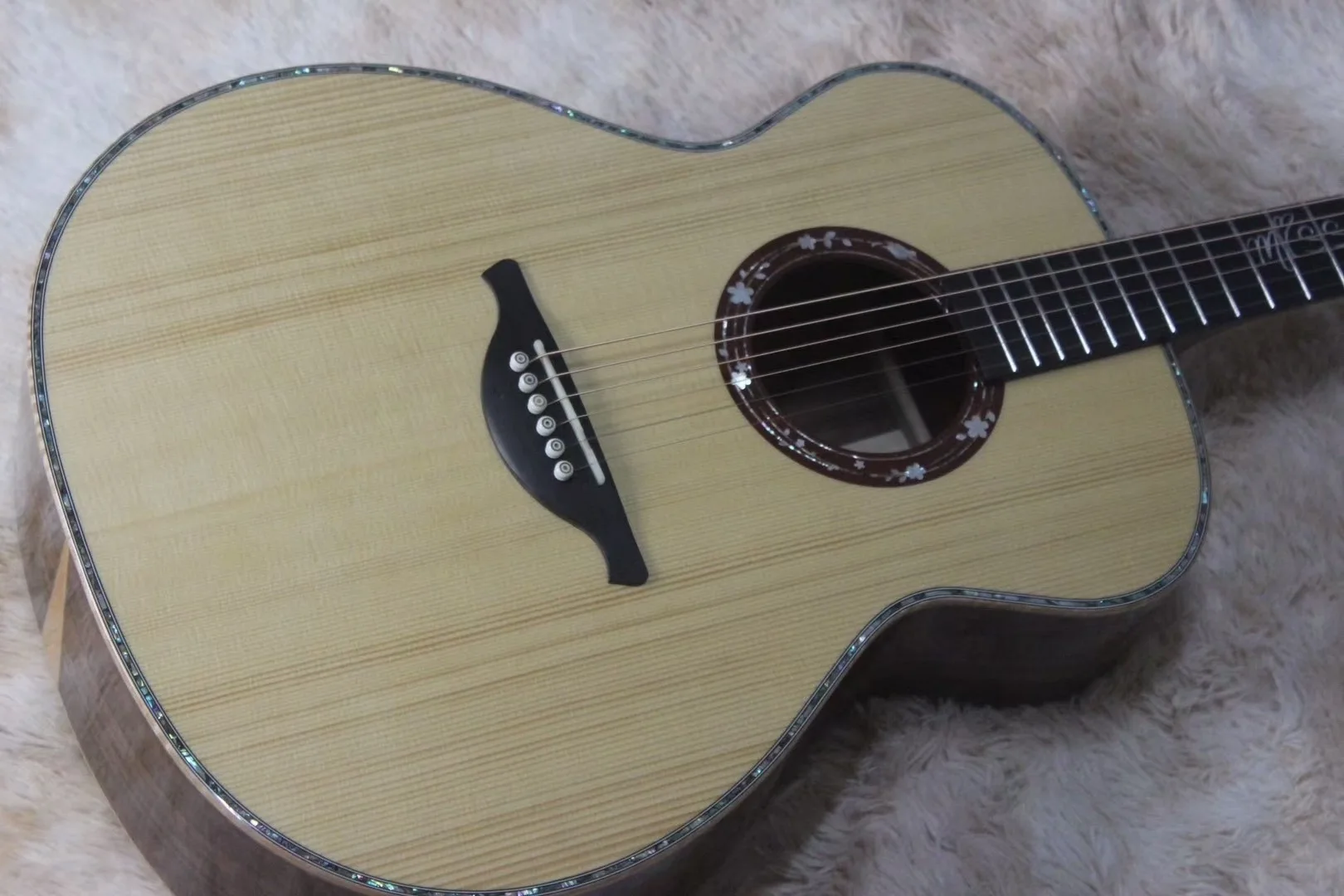 OM40 Geake Custom Ebony Fingerboard Solid Spruce Rosewood 40 Inch ...