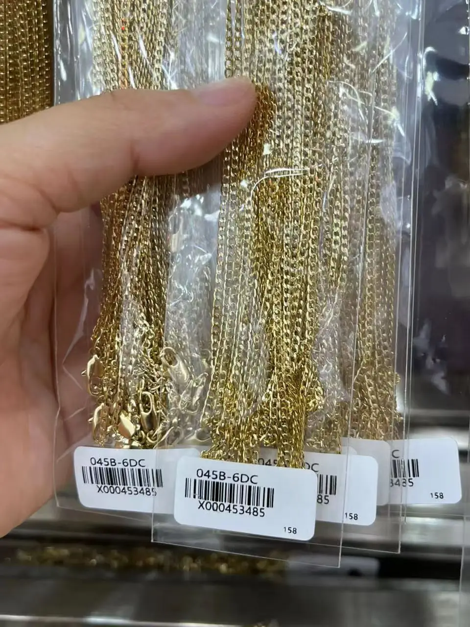 Xuping Chain - Elegant Figaro Necklace in 14K Gold Plated Brass