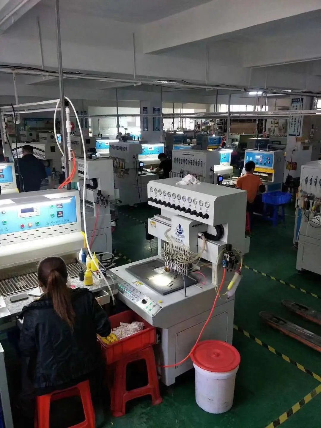 Non-toxic Custom Silicon Rubber Translucent Patch Clear Shoe Label ...