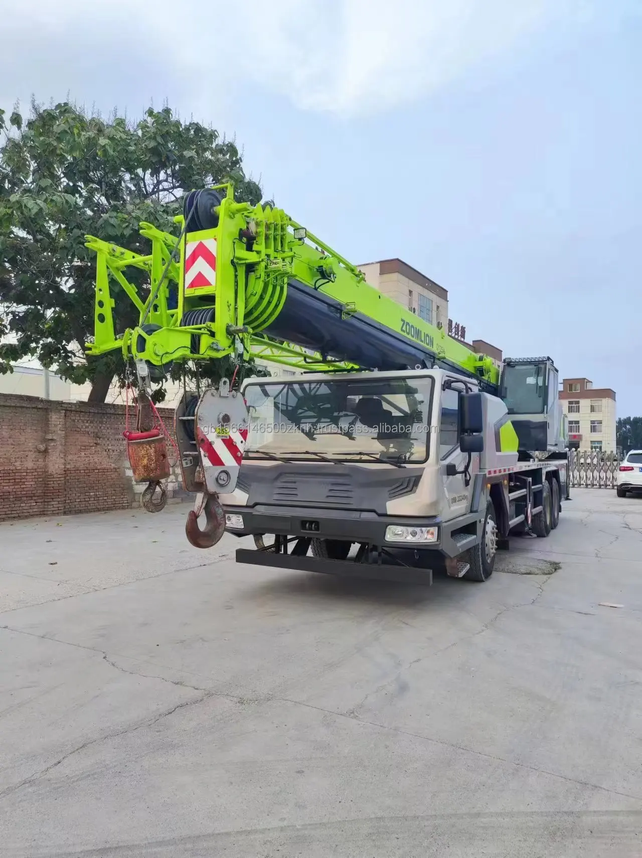 Zoomlion Ztc250h Mobile Crane Used Crane Truck 25 Ton 59m Lifting ...