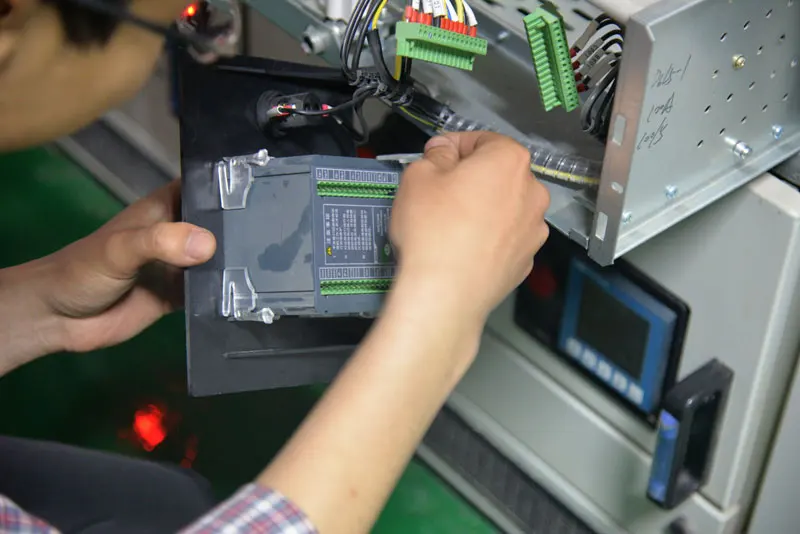 Modbus Reading Three Phase Digital Electrical Network Power Quality And ...