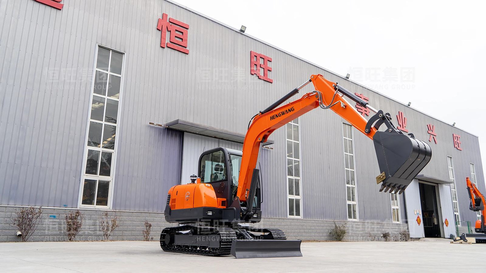 High Efficiency Earth-Moving Machinery - 3 Ton to 6 Ton