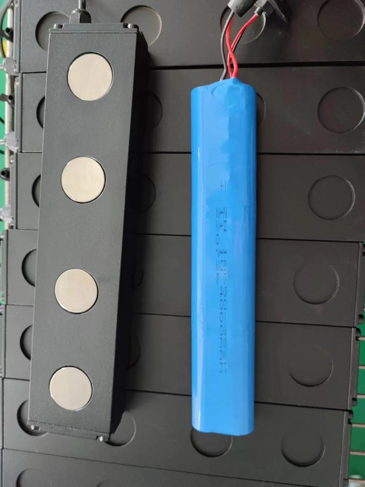 Laser Guidance System for Forklifts - Precise Pallet Positioning