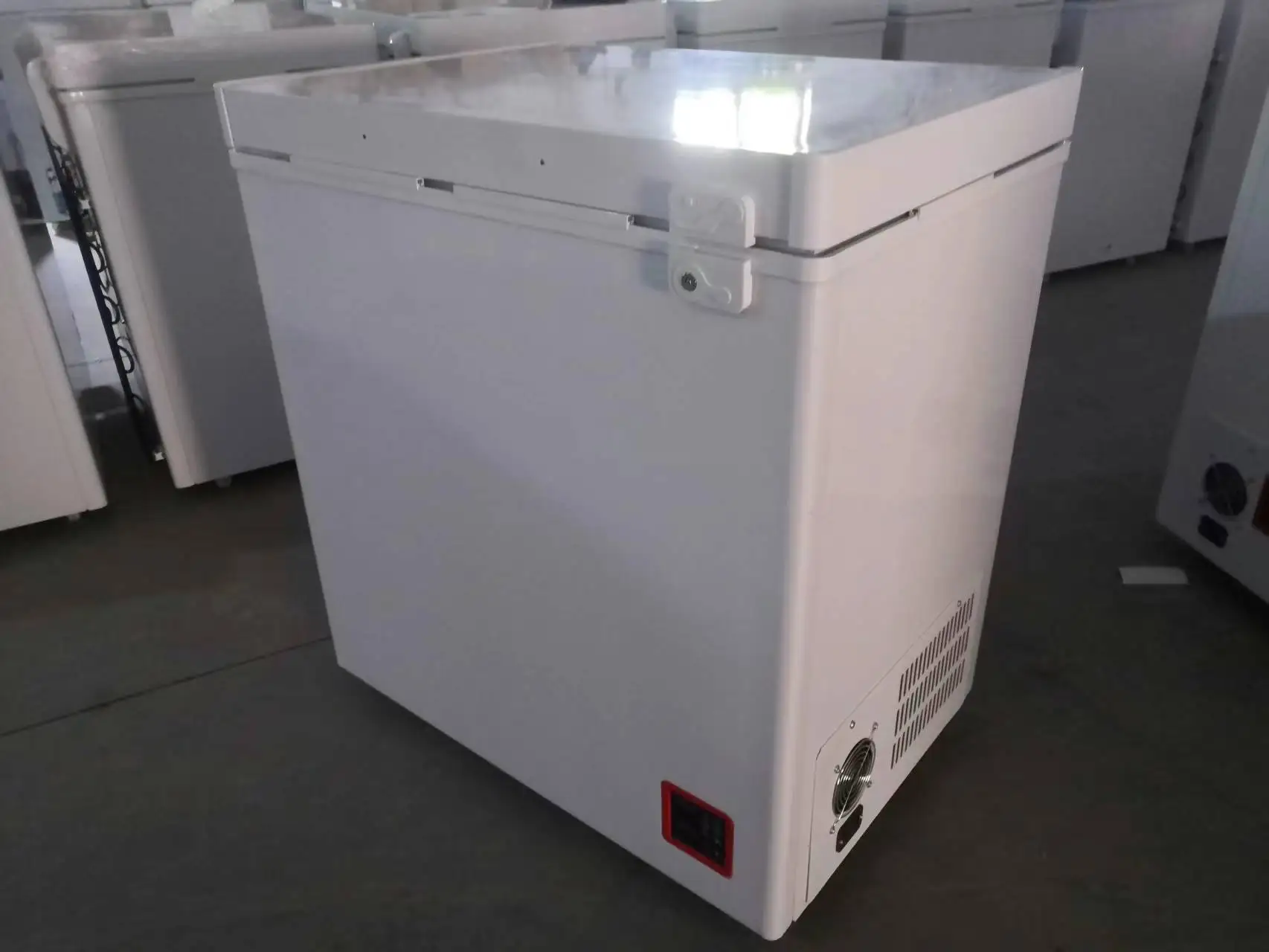 158L Solar DC Freezer - Efficient Cooling Solutions