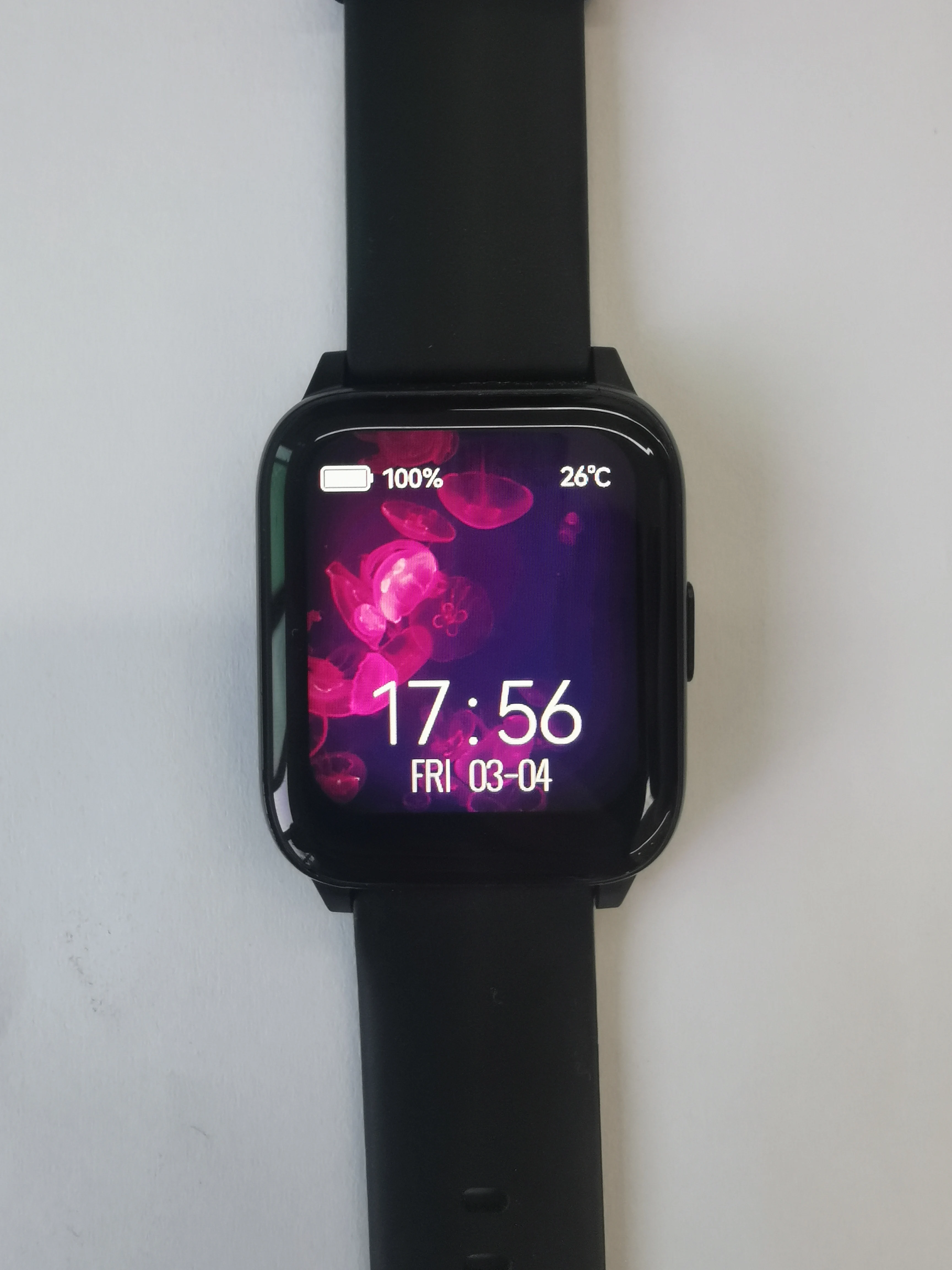 Smart Watch LW61 - Fitness Tracker with Blood Pressure