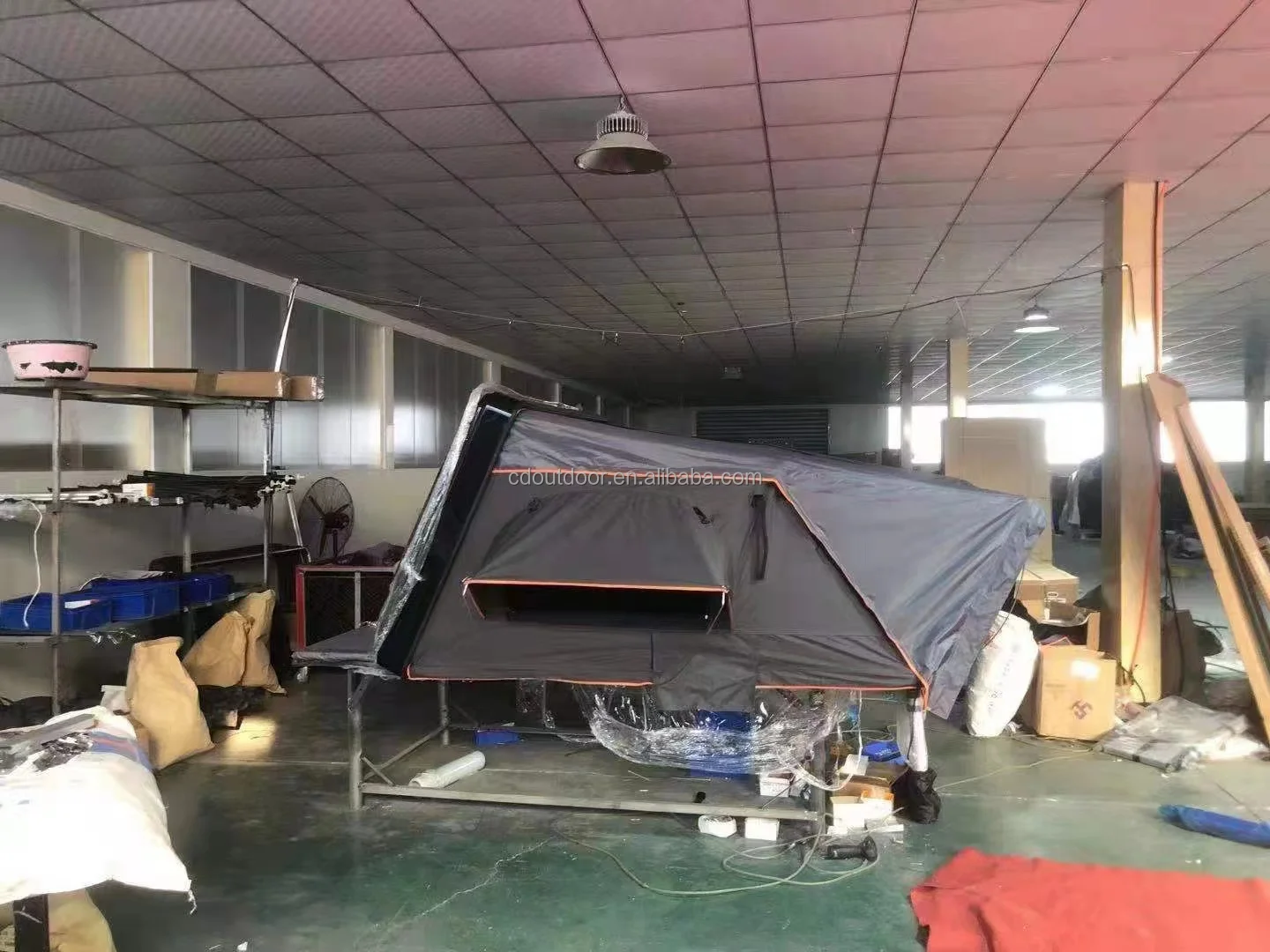 Hummer H2 Roof Tents - Durable & Spacious Camping Solutions