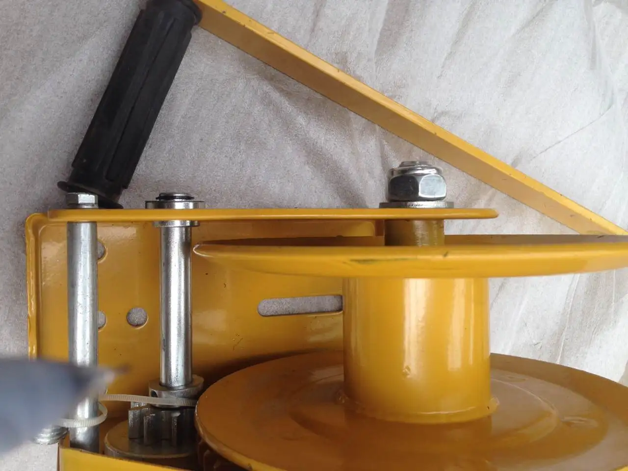 1200lbs Easy Operate Hand Puller Winch - Buy Hand Puller Winch,Hand ...