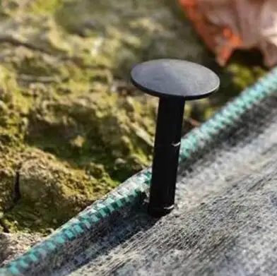 6 Inch U-Shaped Galvanized Ground Stakes Turf Staples for Artificial ...