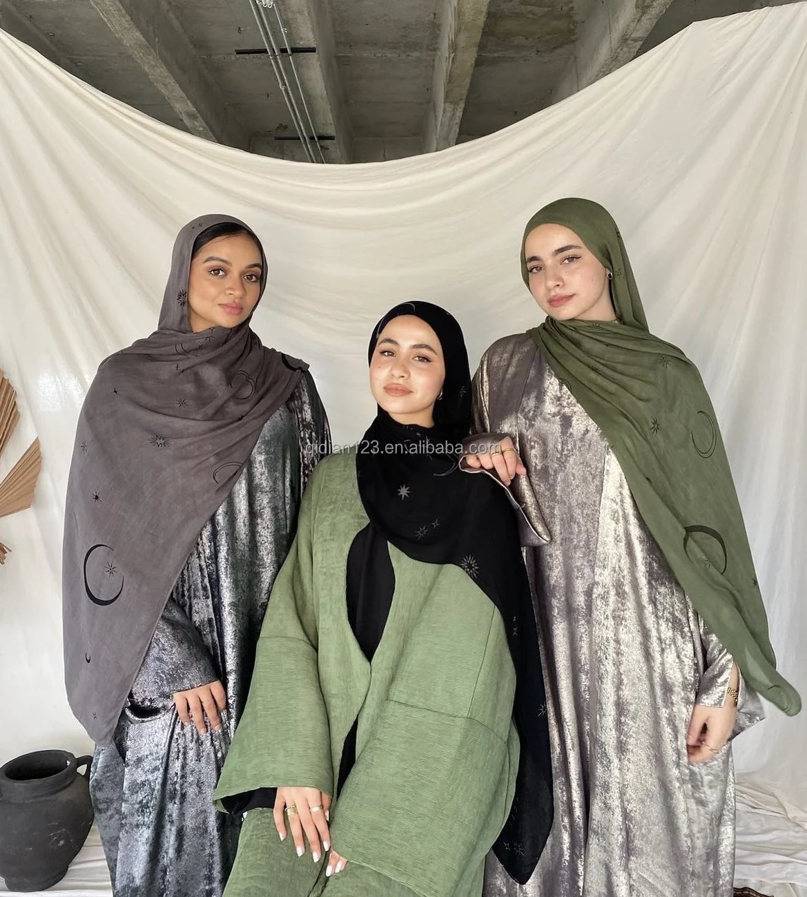 Newest Design Qamar Black Woven Hijab Modal Print Islam Scarf Soft and ...