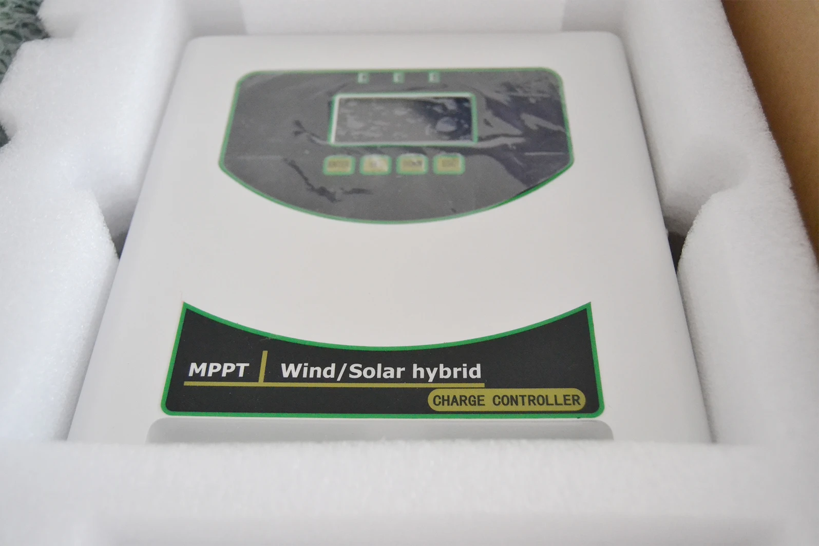 Hybrid MPPT Solar Wind Charge Controller 48V 3000W