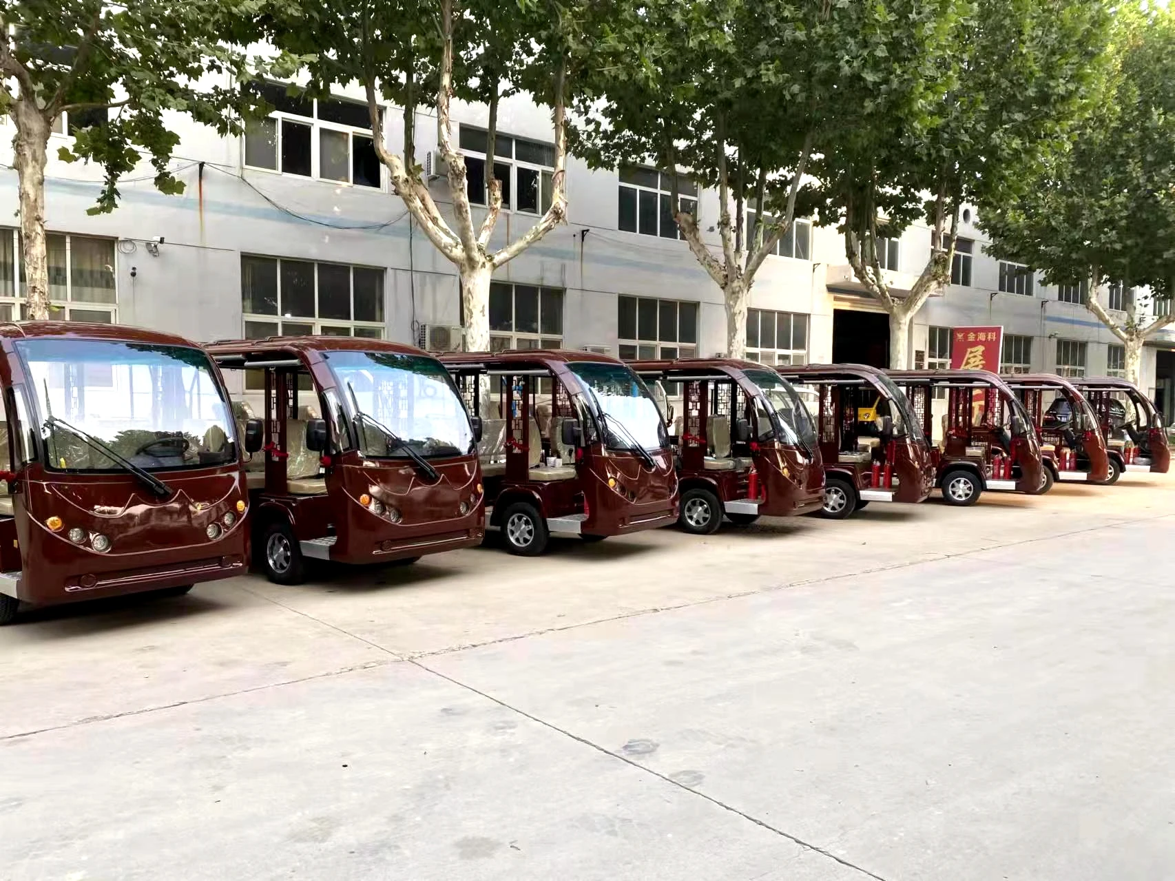 14-seater Tourist Electric Shuttle Bus Chinese Made Mini Sightseeing Car Electric Cars For ...