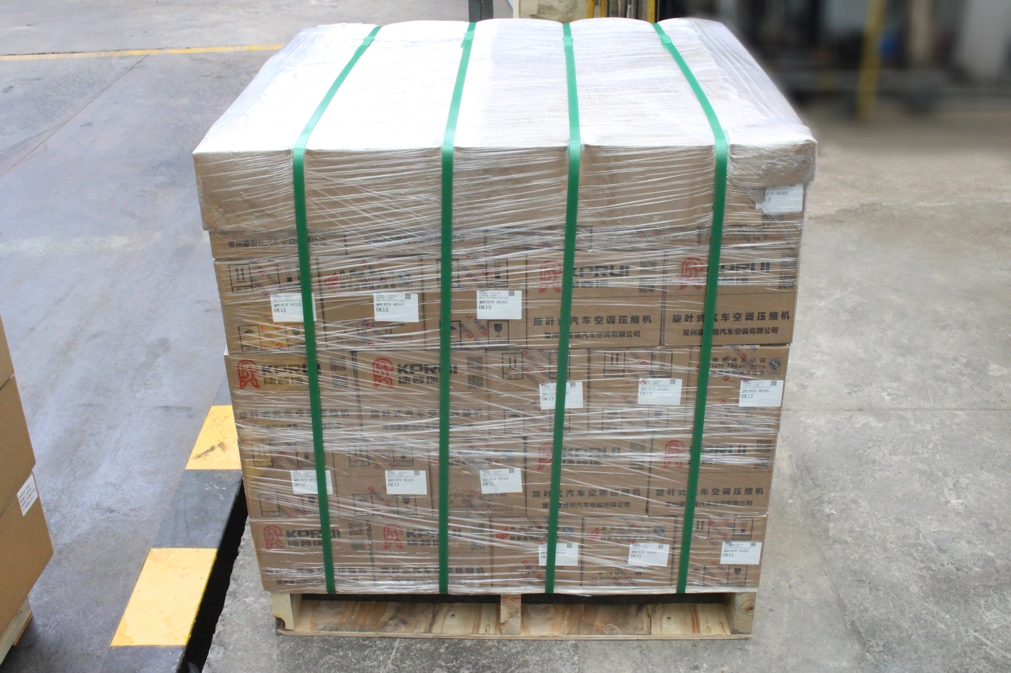 Ac Compressors For Isuzu D-max 2.5l,2012 Oem 8981028240 8981028241 ...