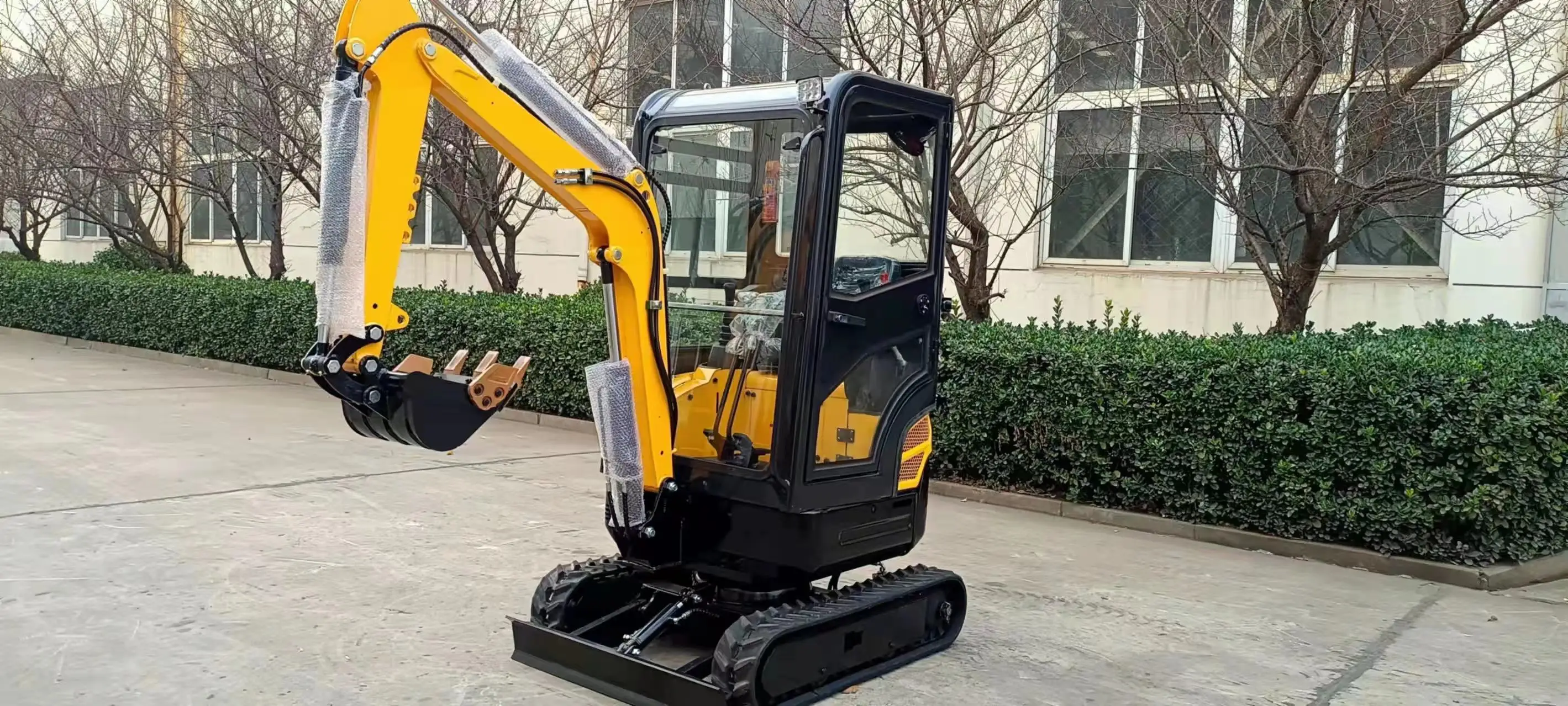 Automation 2.6 Ton Mini Excavators Medium Size Hydraulic Crawler ...