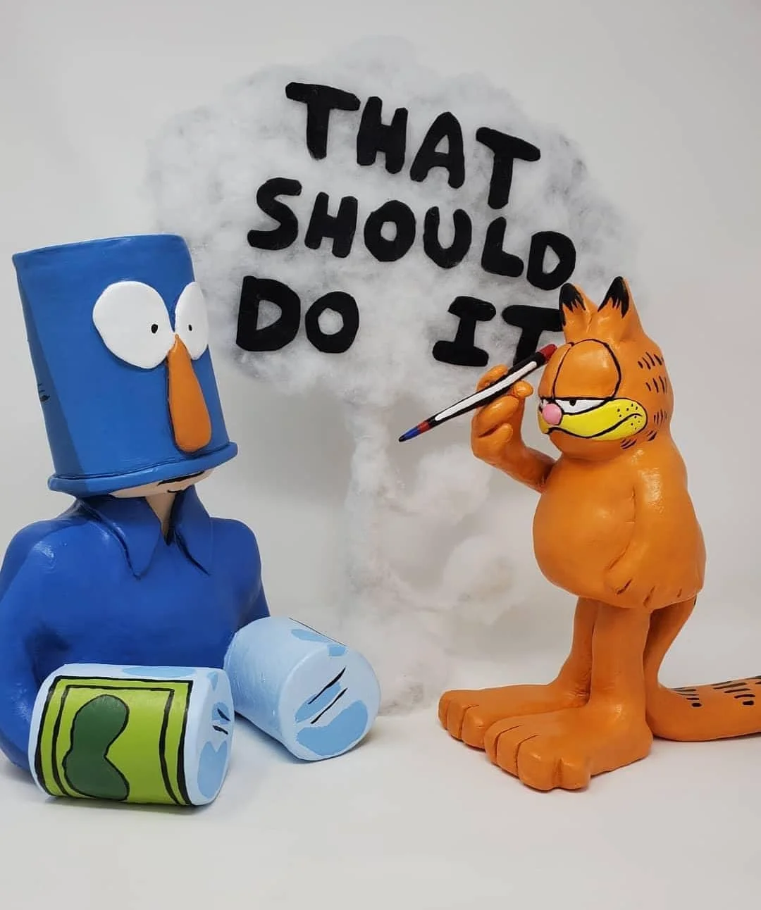 Outdoor Fiberglass Cartoon Garfield Sculpture For Resin Home Decoration ...