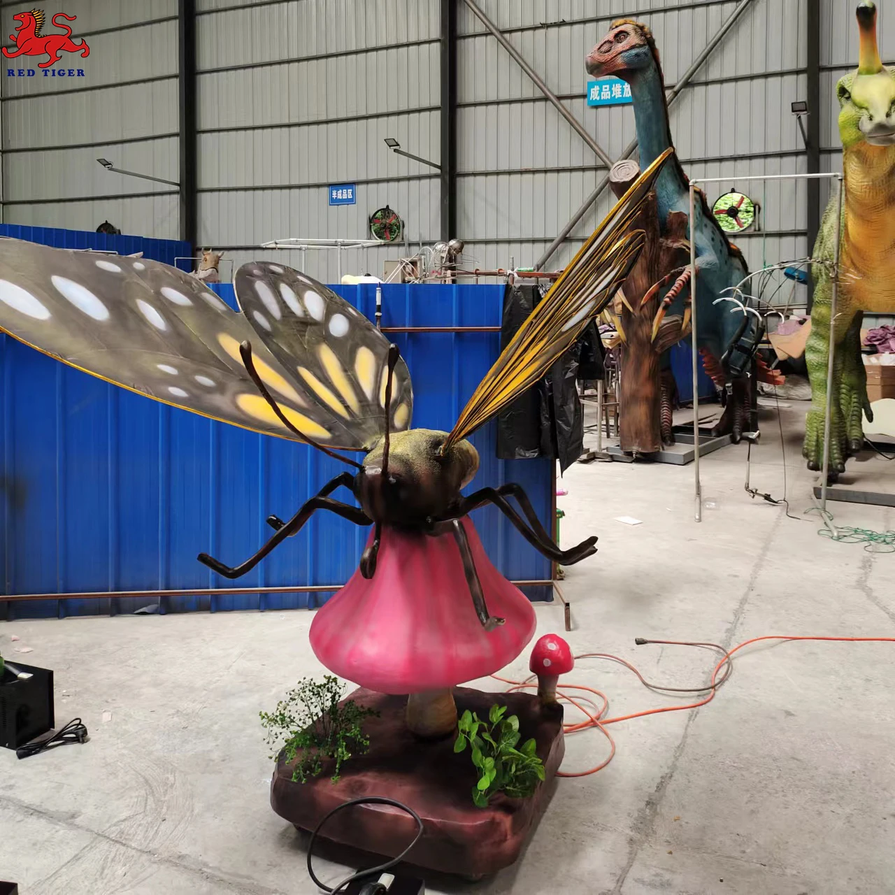 Realistic Lifesize Animatronic Artificial Fly Insect butterfly Model ...