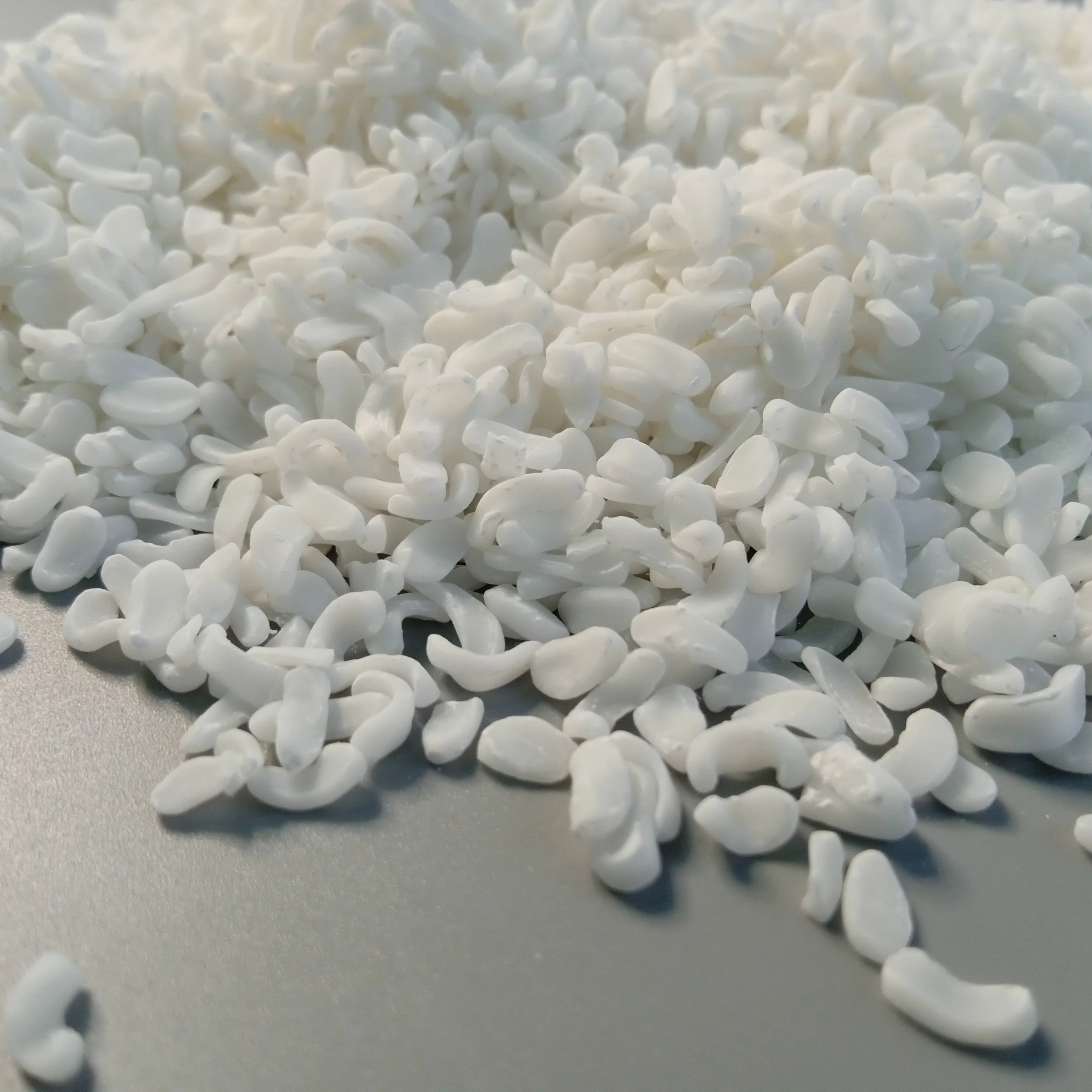 Wholesale Azure Dyeing Masterbatch Injection Molded Sheet Masterbatch ...