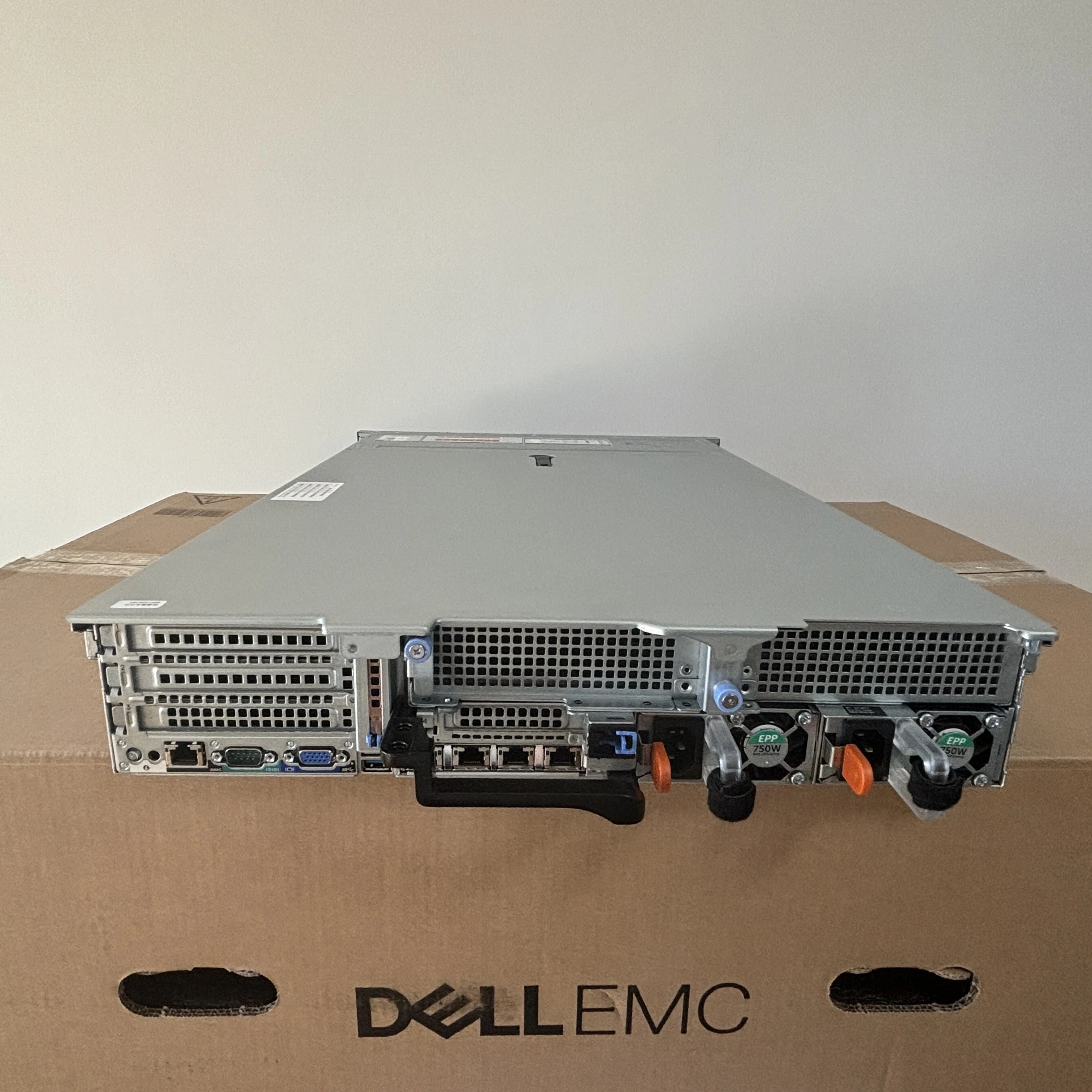 Dell Poweredge R740 Rack Server - High Performance & Reliability