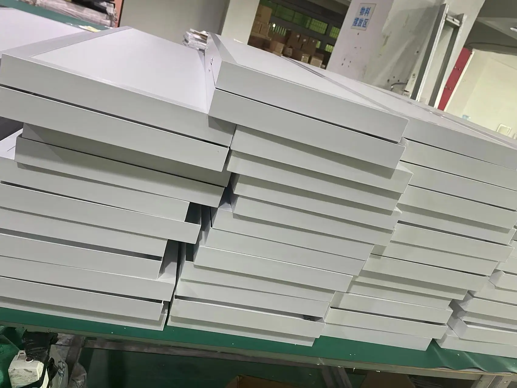 Recessed Mounted 60x60 LED Panel Light for Commercial Spaces - 20W to ...