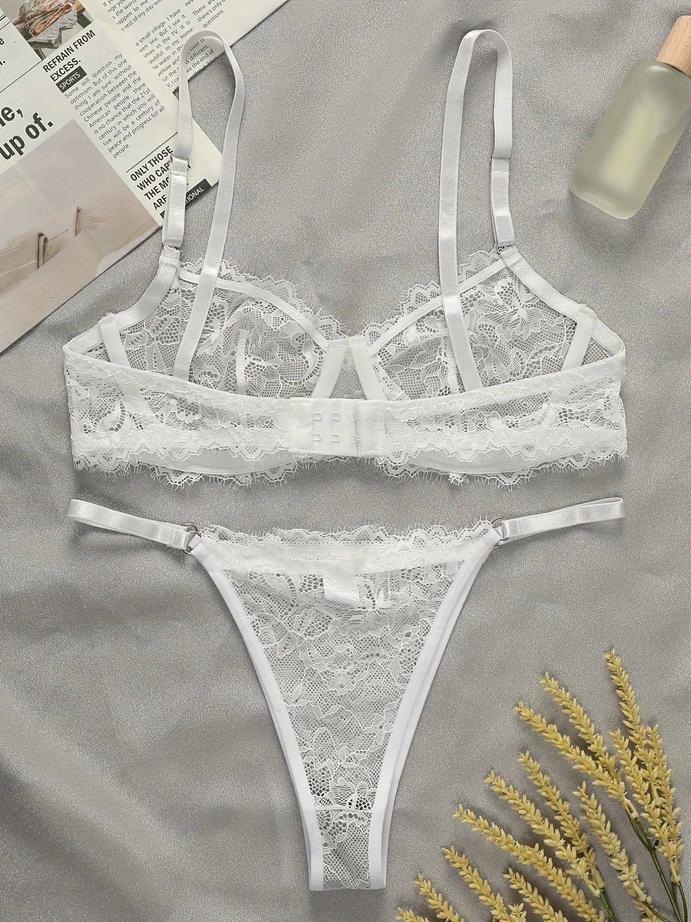 IHOOV Perspective French Minimalist Underwear Lace Bra Set