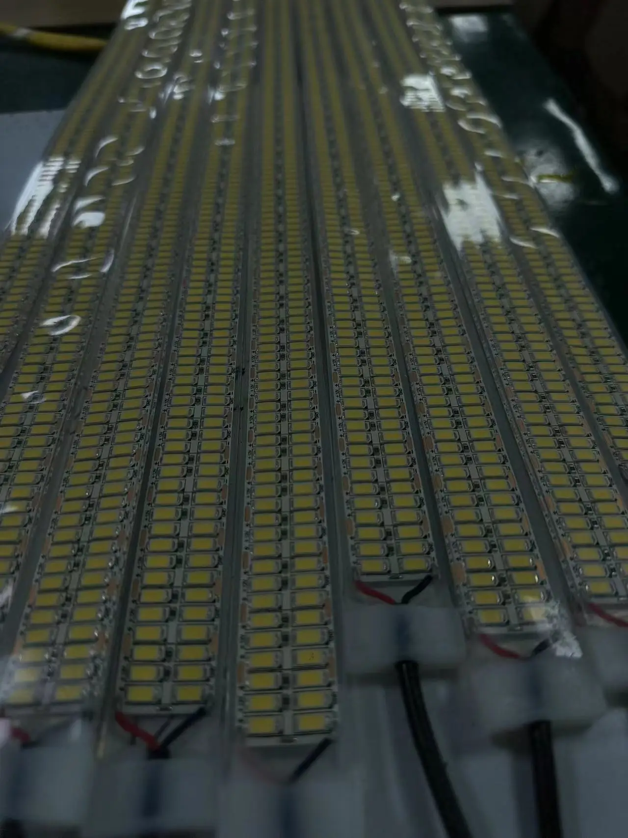 USA Clients Custom 5 Row Wheel Light Led Strips Pure White IP68 ...