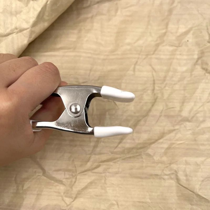 4 Inch A Type Steel Spring Wedding Dress Clamp - Foclink