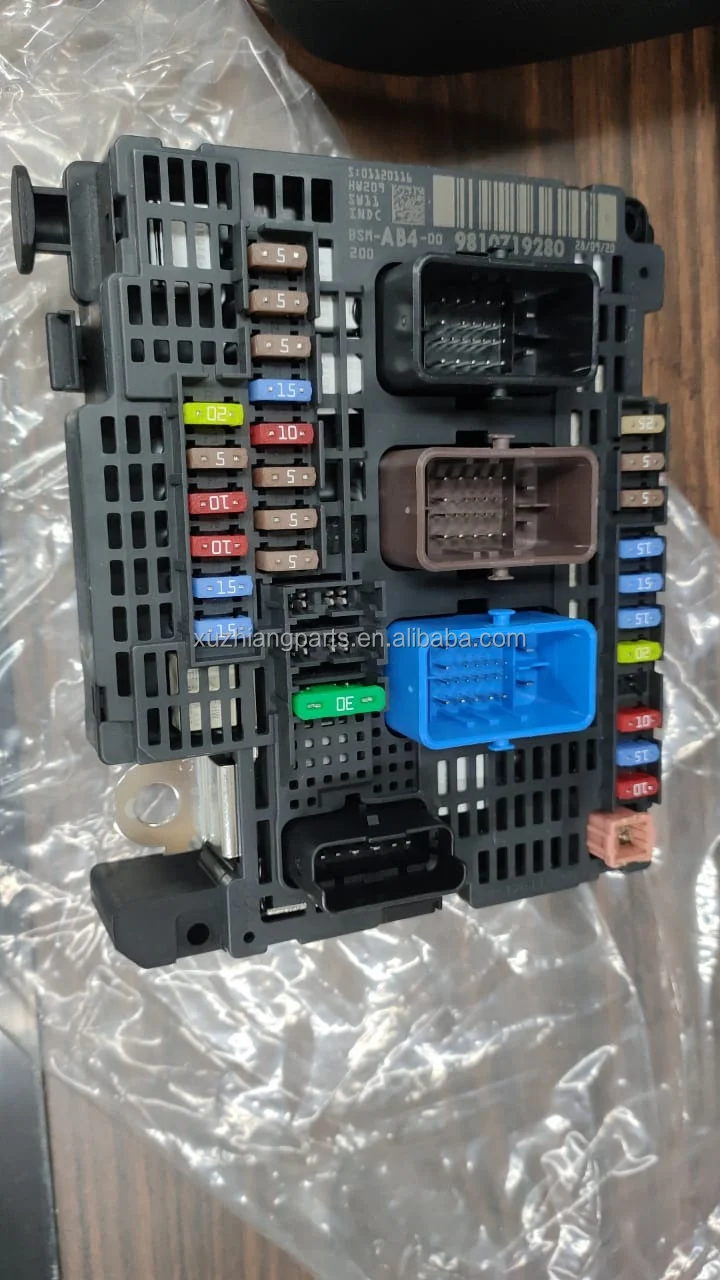 标致508雪铁龙DS5全新正品引擎盖下保险丝盒BSM AB4 Z04 Z06 Z07 Z29 9810719280 9807428280 ...