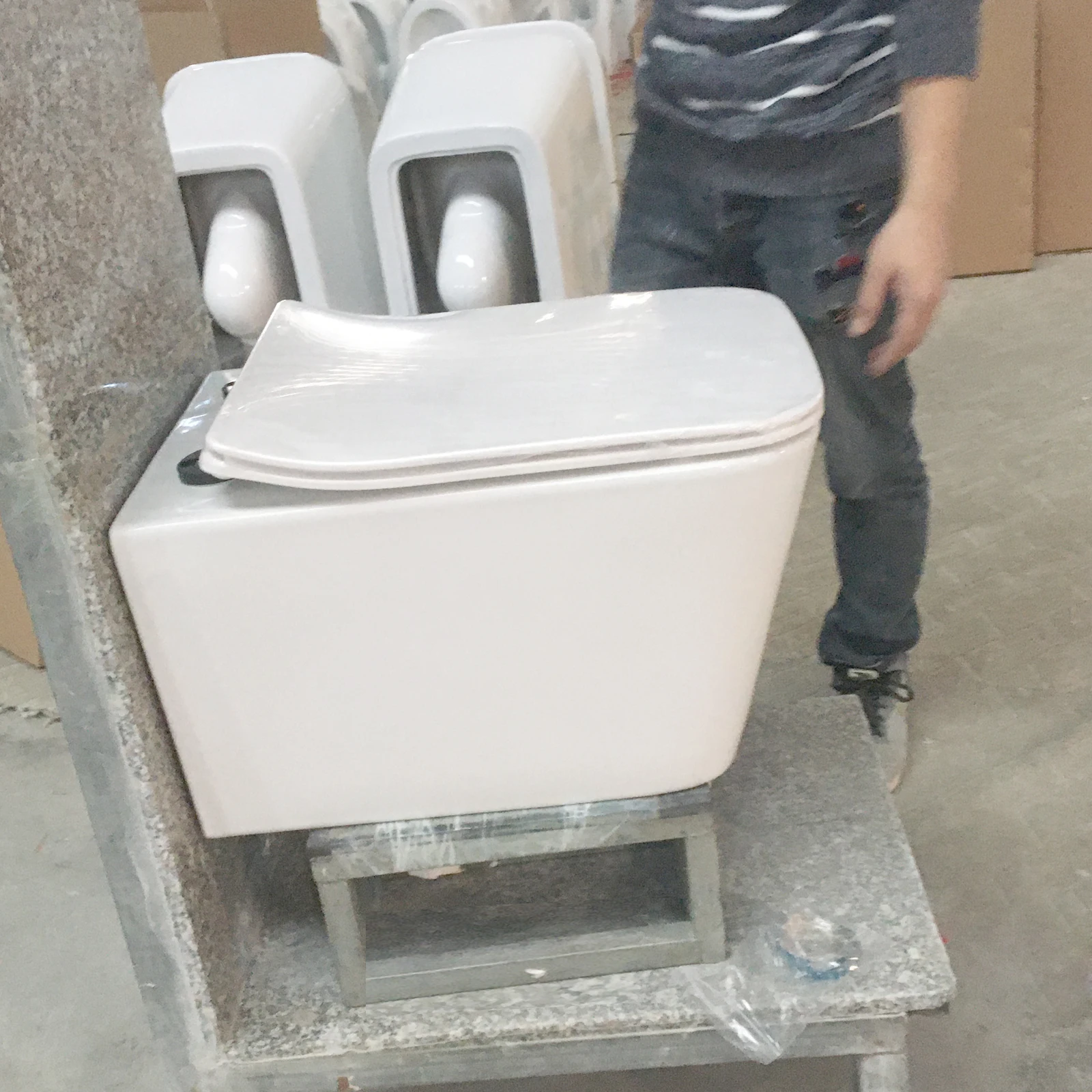 Blue Wc Bathroom Porcelain One Piece Toilet W/c Washdown Closet Indoor ...