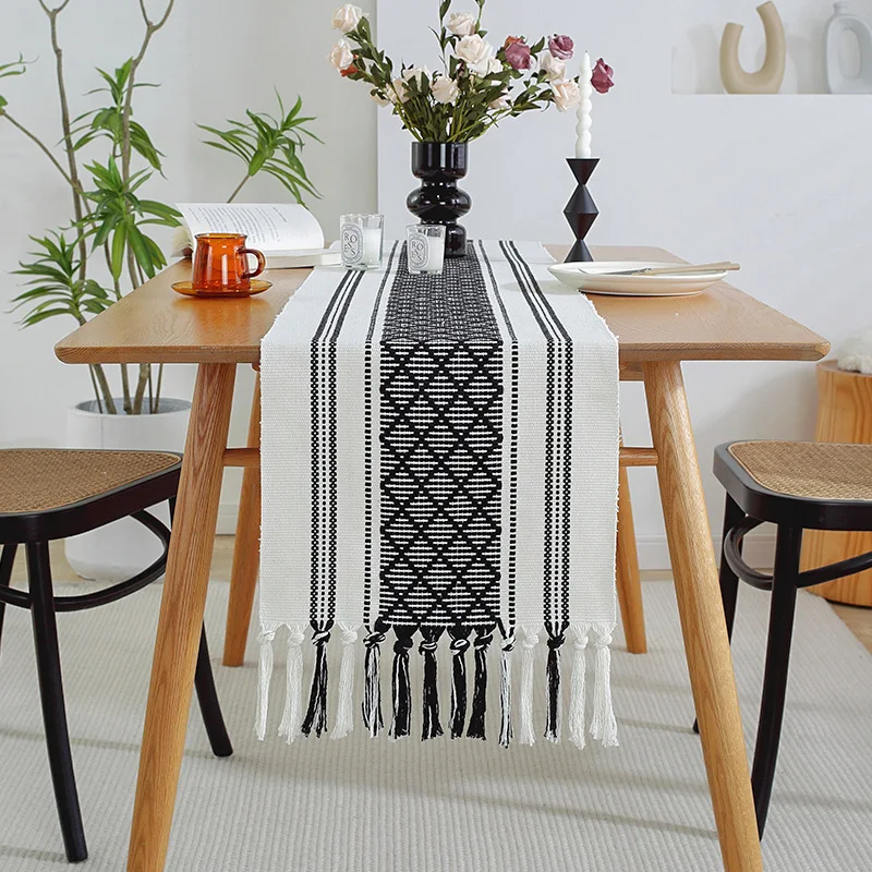 Cotton Linen Jacquard Table Runner Geometric Retro Style Luxury Table ...
